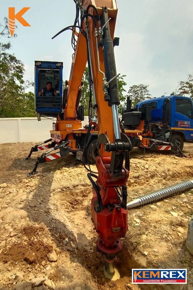 รับติดตั้งฐานรากเข็มเหล็ก:HSBkemrex