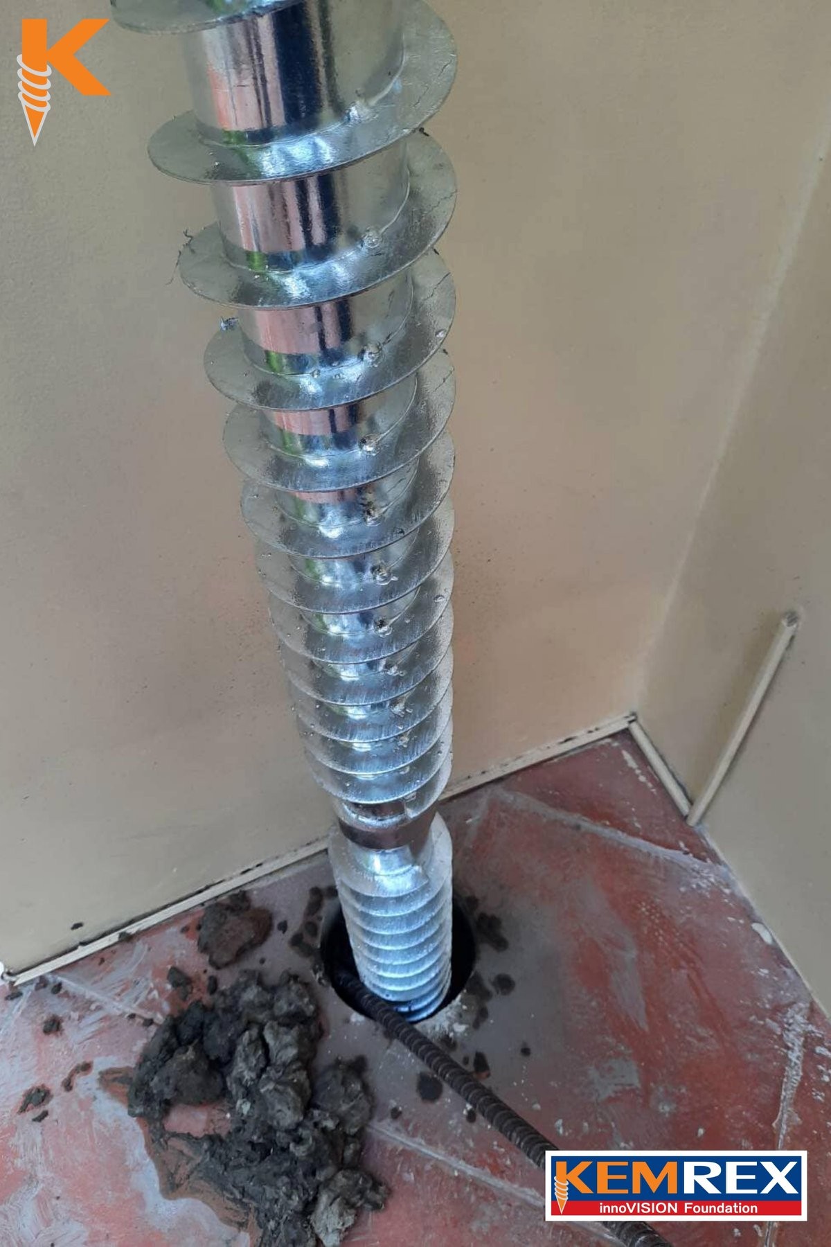 รับติดตั้งฐานรากเข็มเหล็ก:HSBkemrex