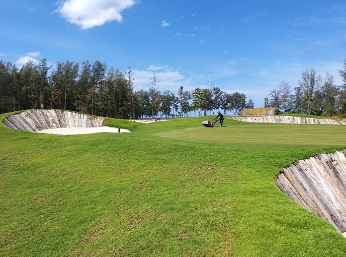 Golf Course Design and Construction Projects