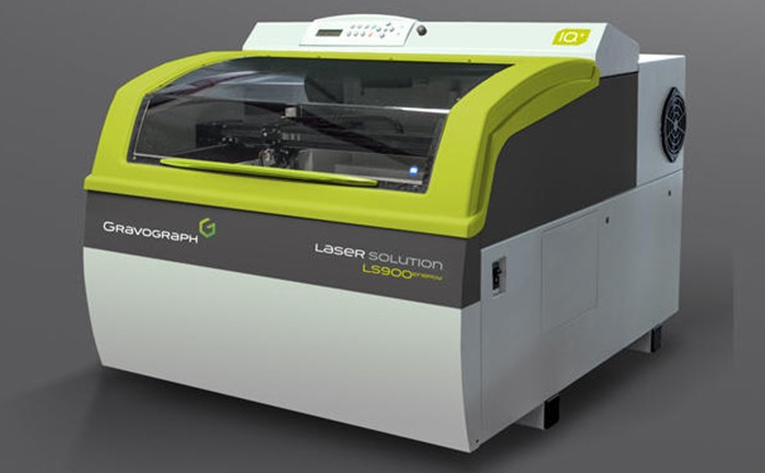 Laser engraving machine