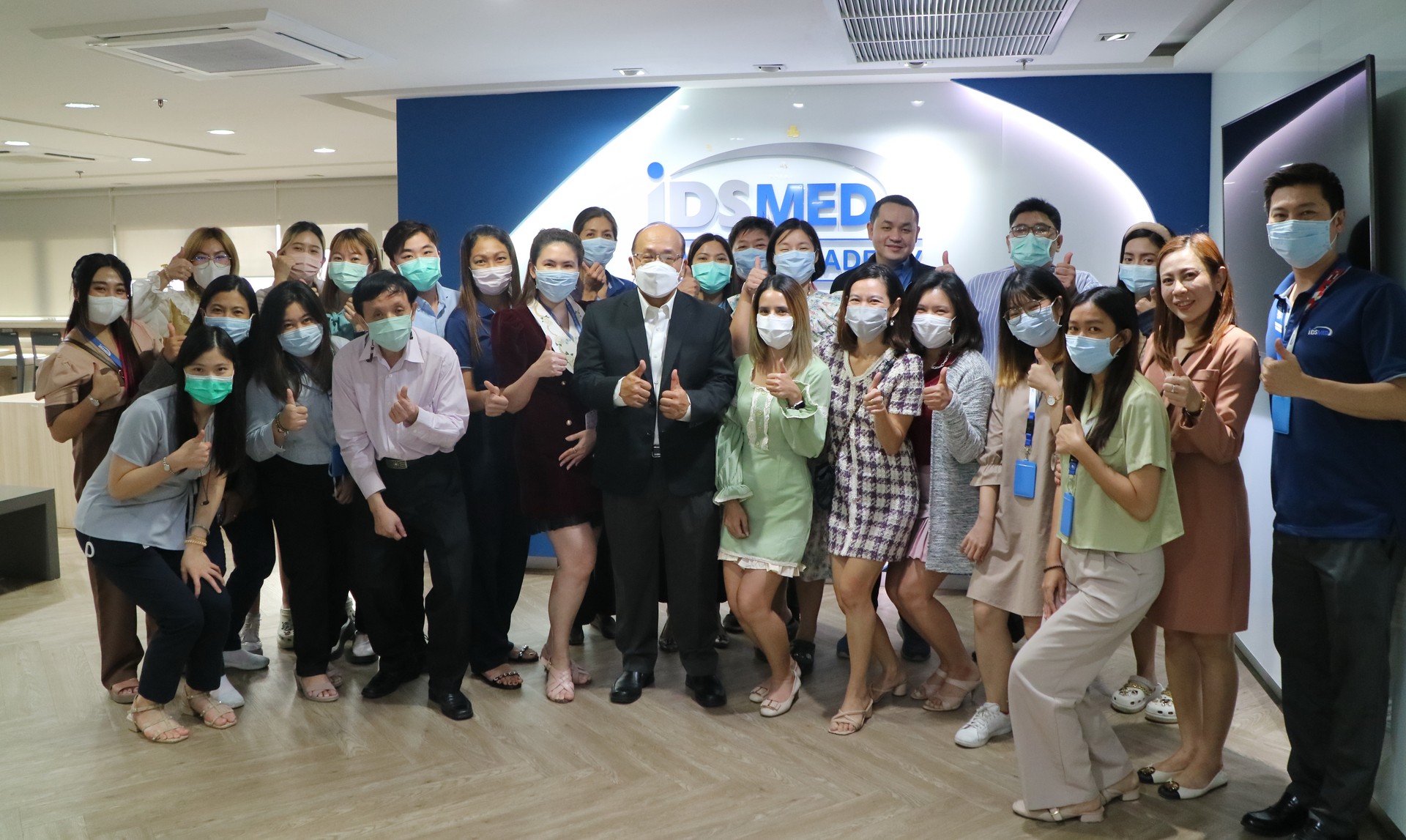 IDS Medical : Collaboration for Success.