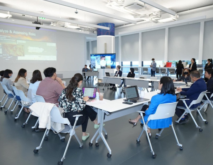 Press Briefing and Media Group Interview