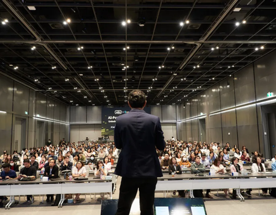 Press Conference Management