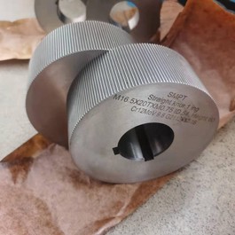 Diamond & Straight Serration Rolls