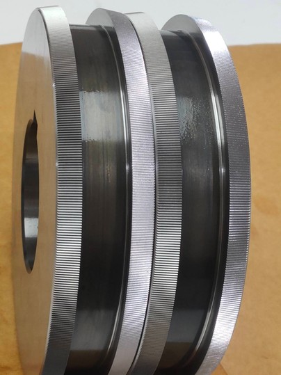 Diamond & Straight Serration Rolls