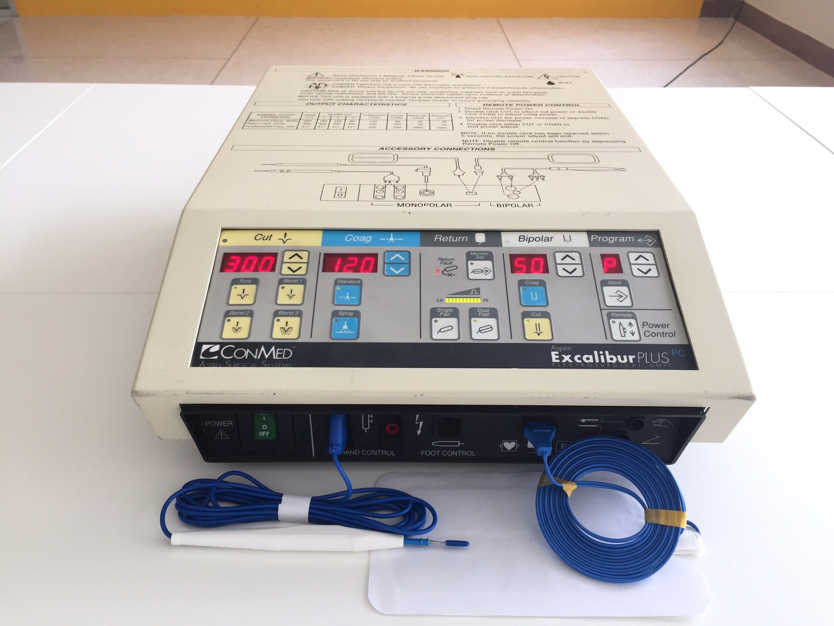 เครื่องจี้ไฟฟ้า Conmed Excalibur Plus