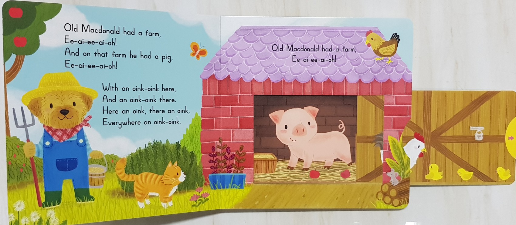 Sing Along With Me! Old Macdonald had a Farm Board book