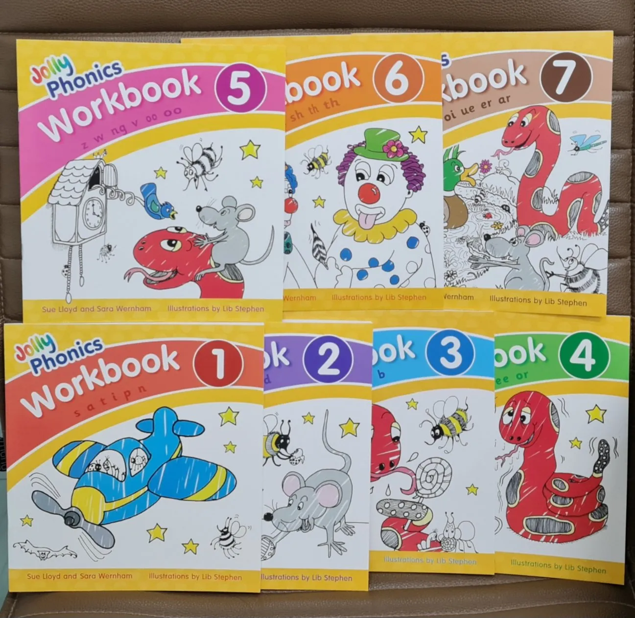 หนังสือ Jolly Phonics ทั้งหมด