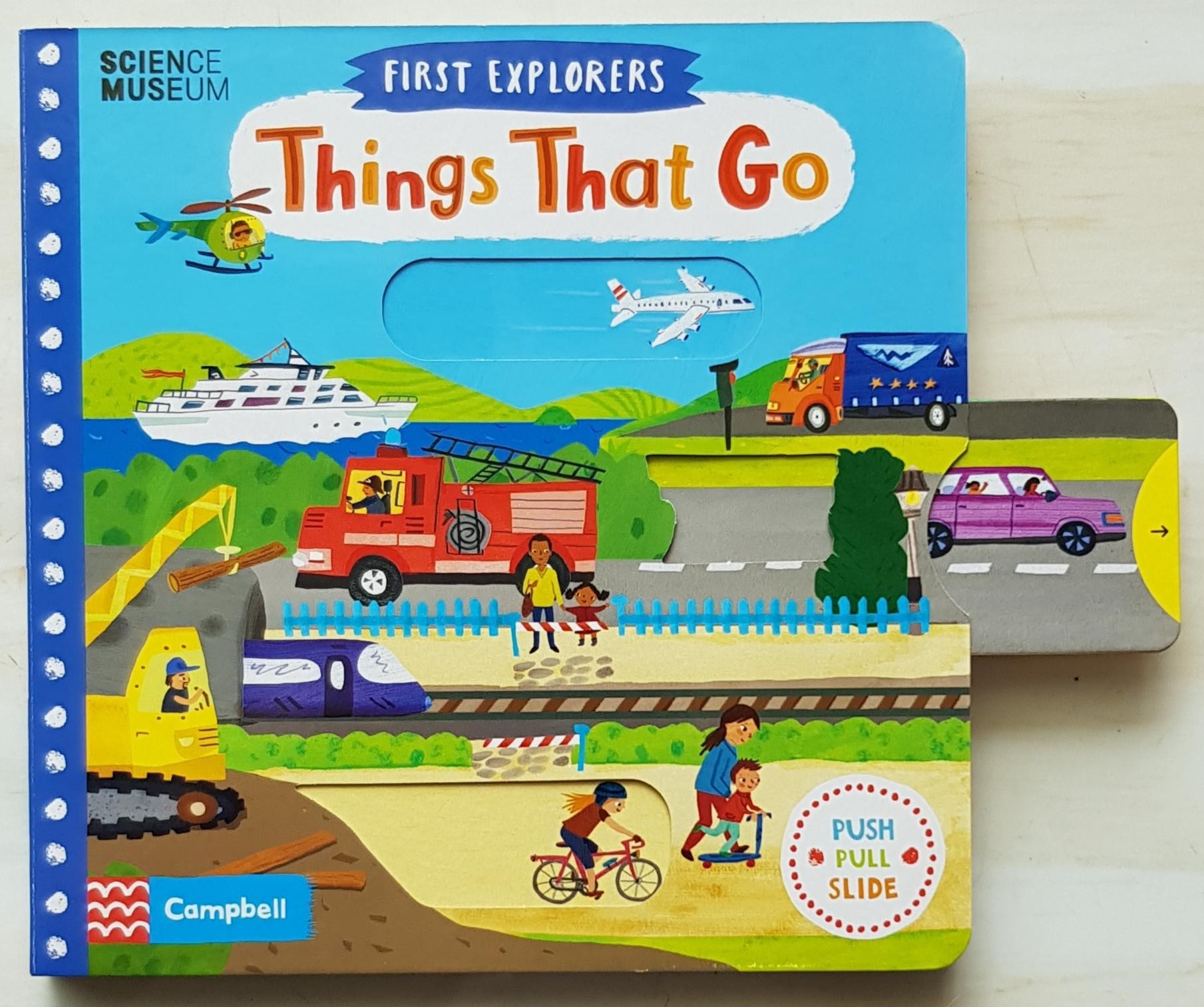 Things That Go (First Explorers) Board book