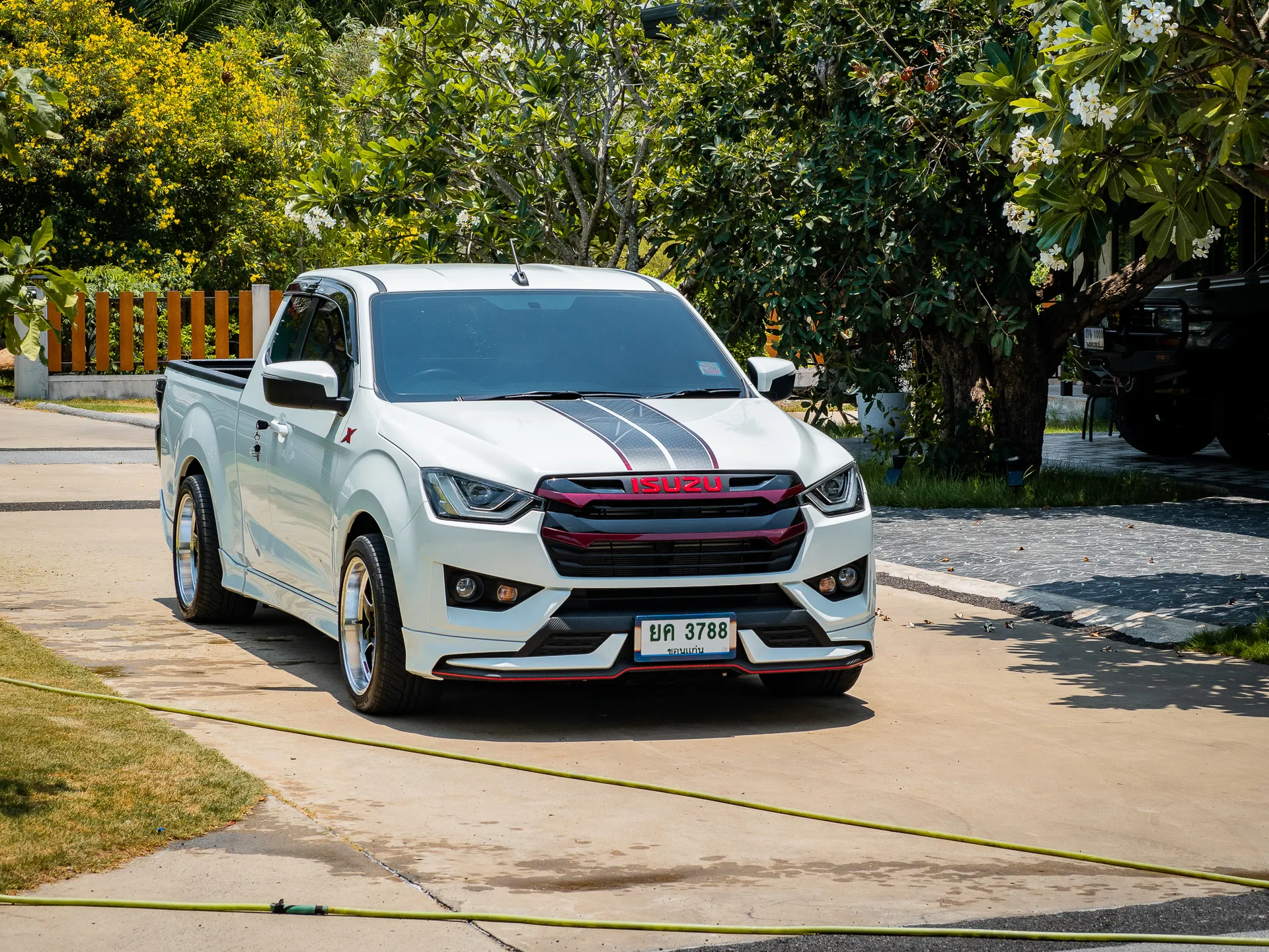 Isuzu D-Max Cab 1.9 X-Series MT. ปี 2023 ผพ 644 อุบล