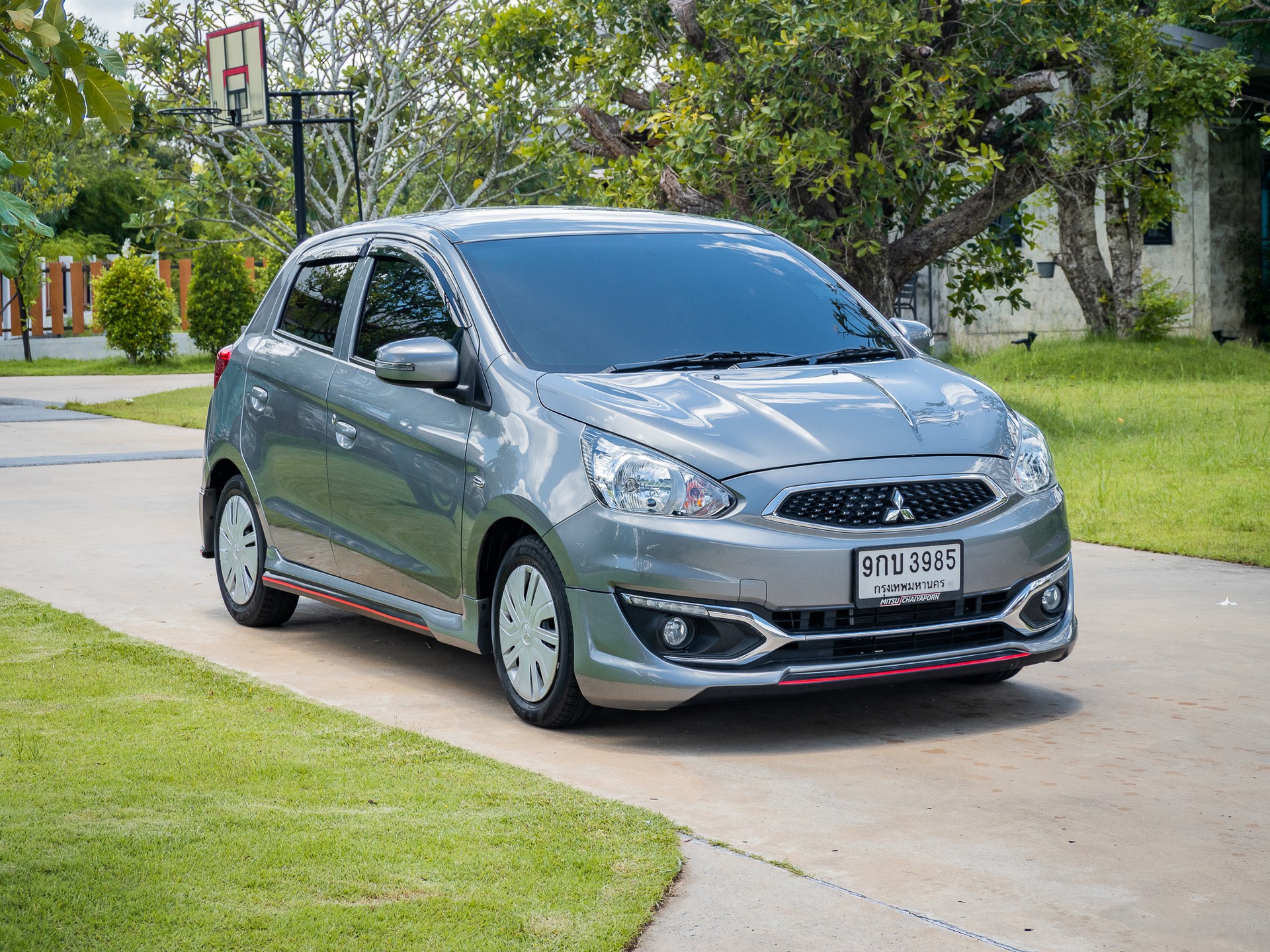Mitsubishi Mirage GLS 1.2 AT. สีเทา ปี2563 (LCY00767)