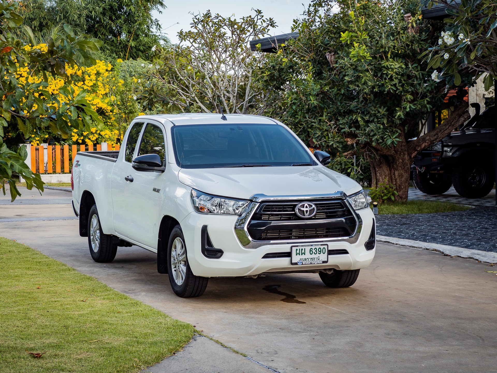 Toyota Hilux Revo Smart Cab 2.4 Z EDITION MT. ปี 2564 (TT00145)