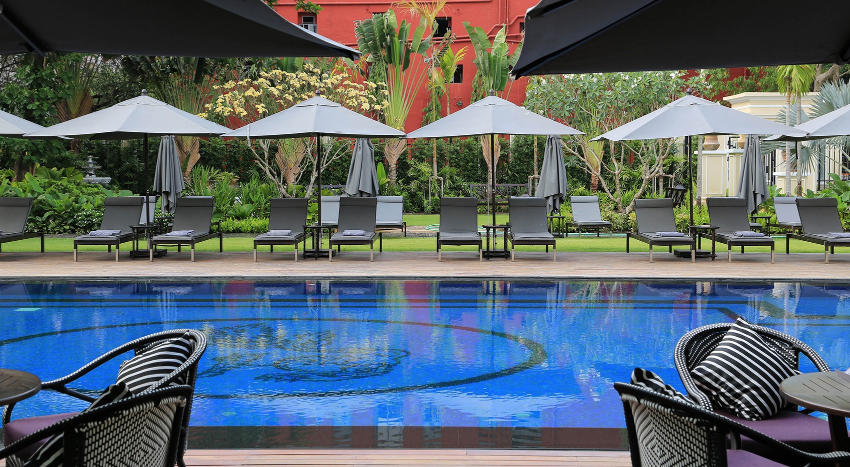 The Strand, Yangon