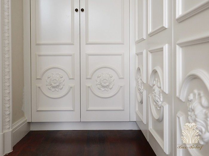 Bas relief mouldings - Border