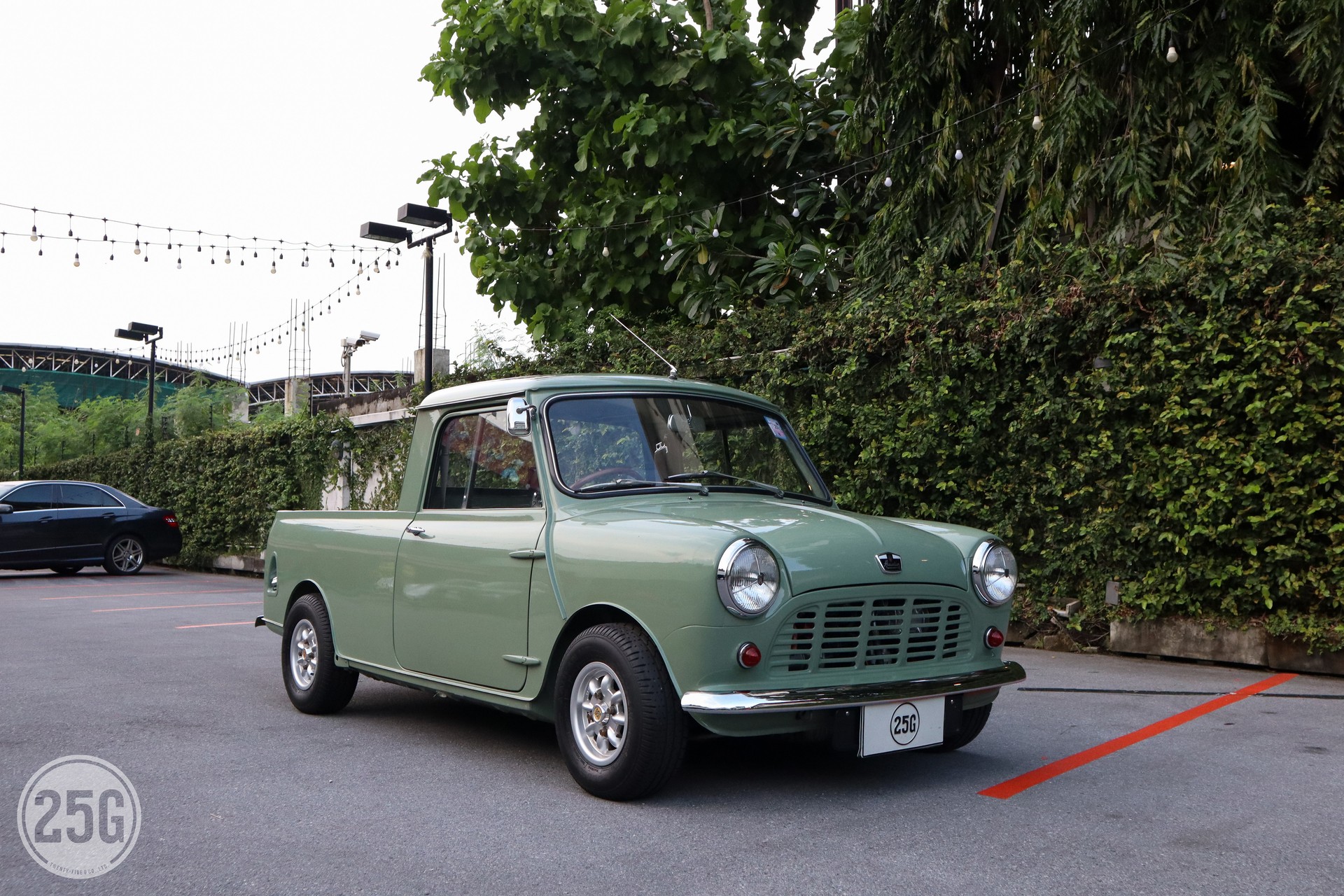 1964 Mini Austin Pick-up (Complete Restoration)