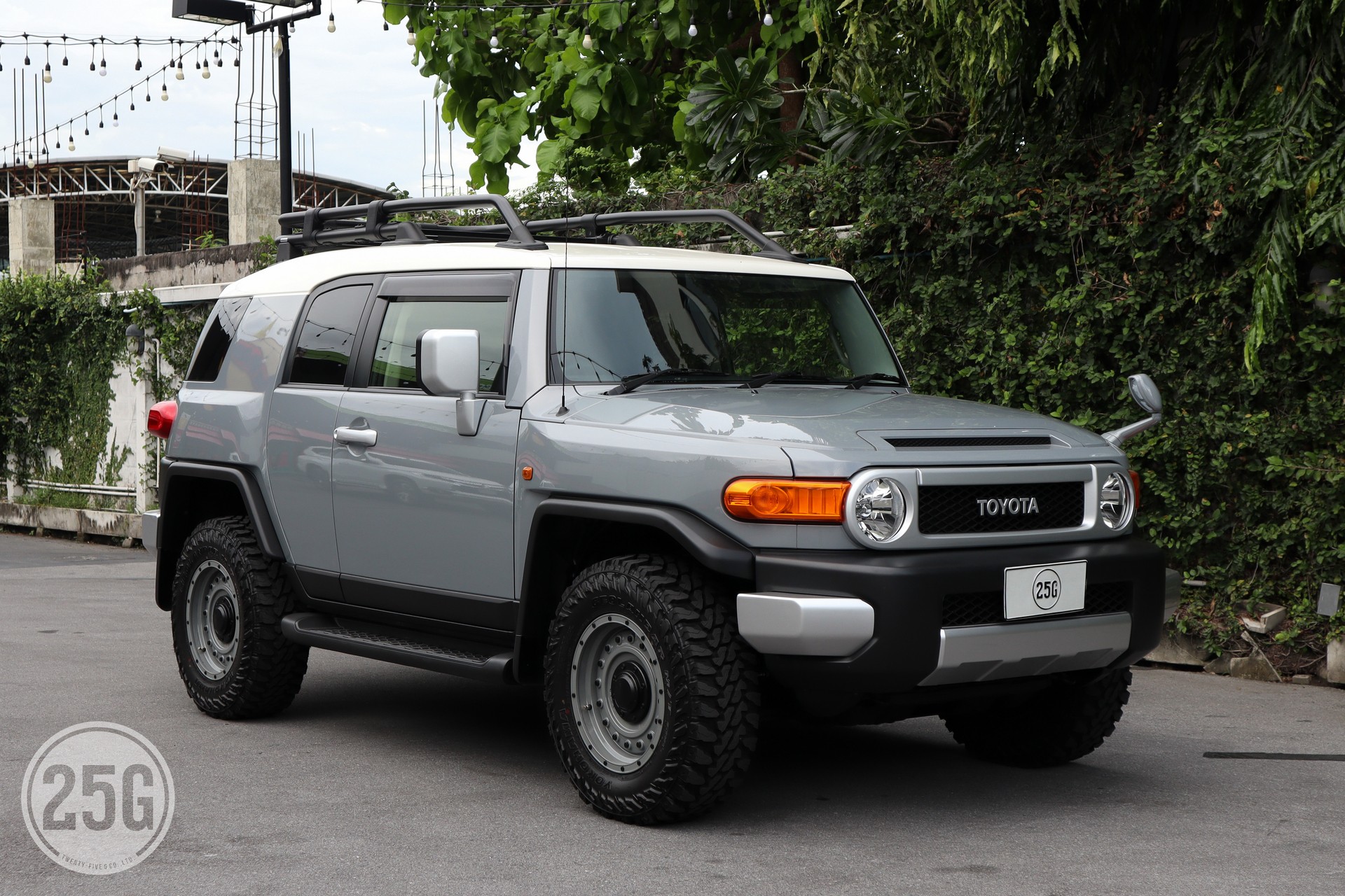 2016 Toyota FJ Cruiser (JDM)