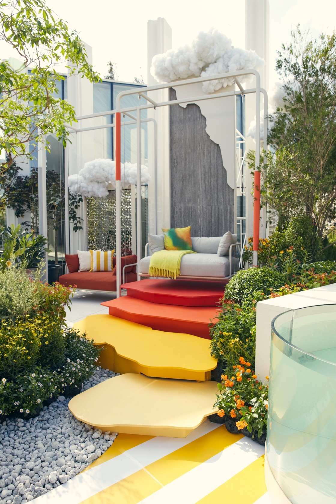 RIPPLE RETREAT : THE GARDEN RUNWAY