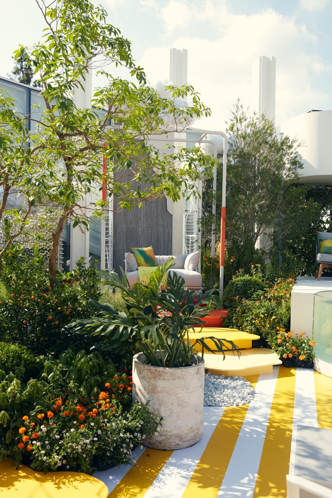 RIPPLE RETREAT : THE GARDEN RUNWAY