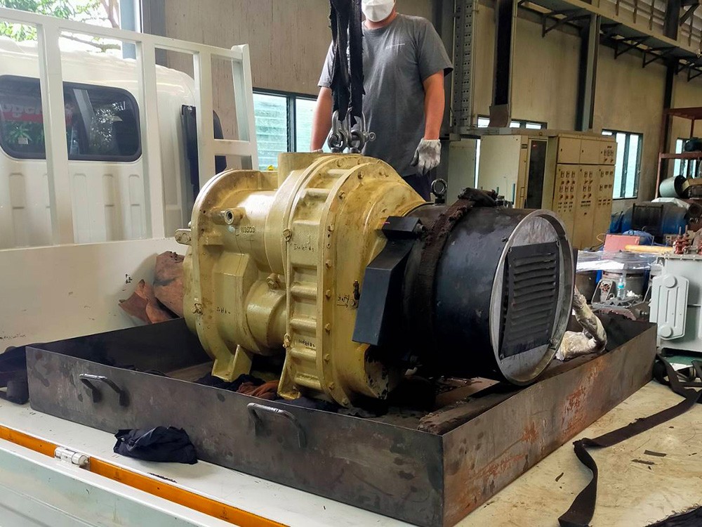 Overhaul & Repair Main Motor