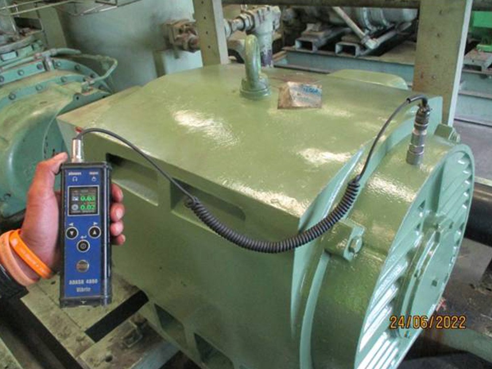 Overhaul & Repair Main Motor