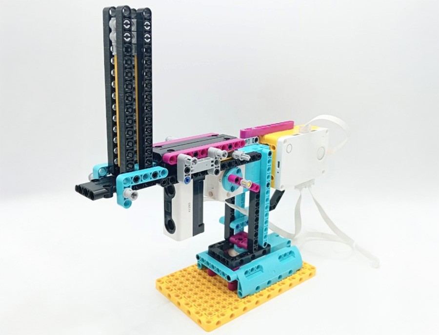 Robotics Python with Spike Prime