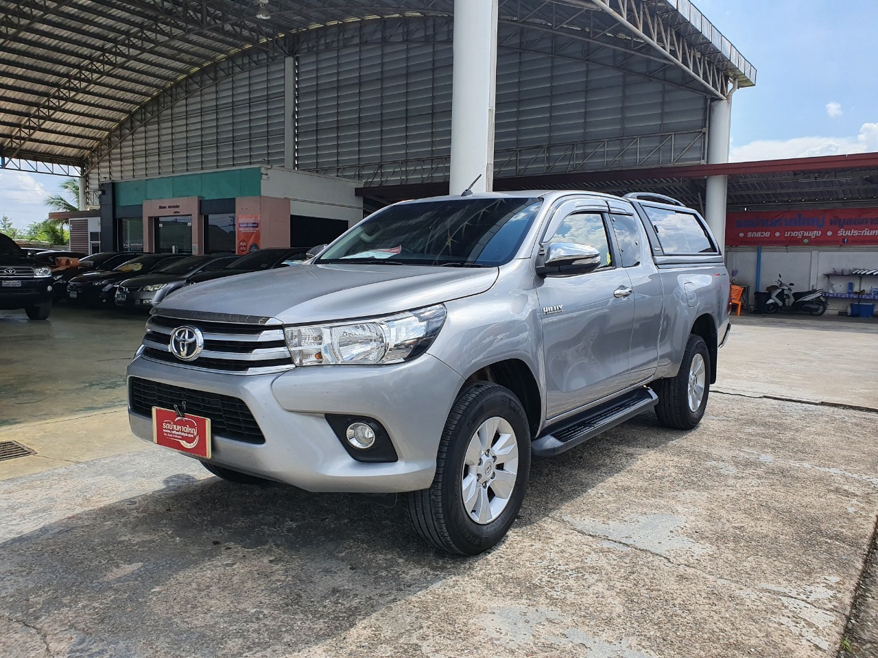 TOYOTA REVO 2016