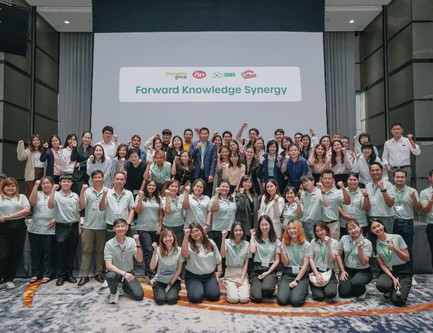 Poonphol Group Forward Knowledge Synergy 2024