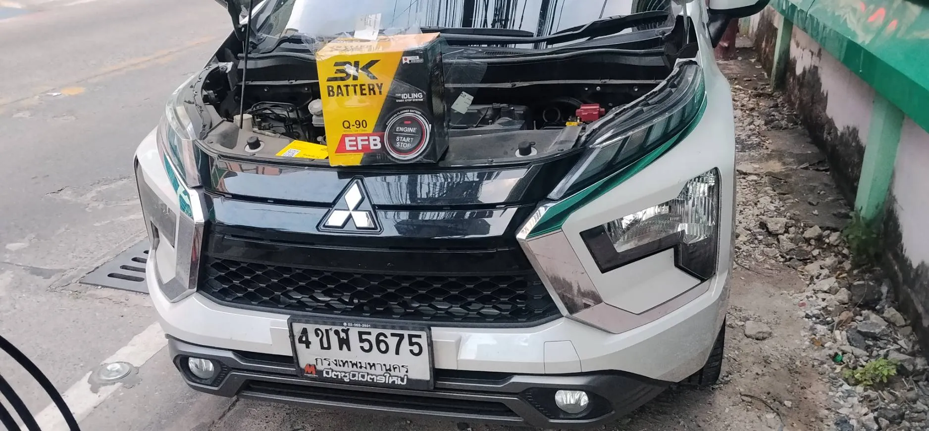 ผลงานเปลี่ยนแบตเตอรี่พัทยา Mitsubishi Xpender 2023