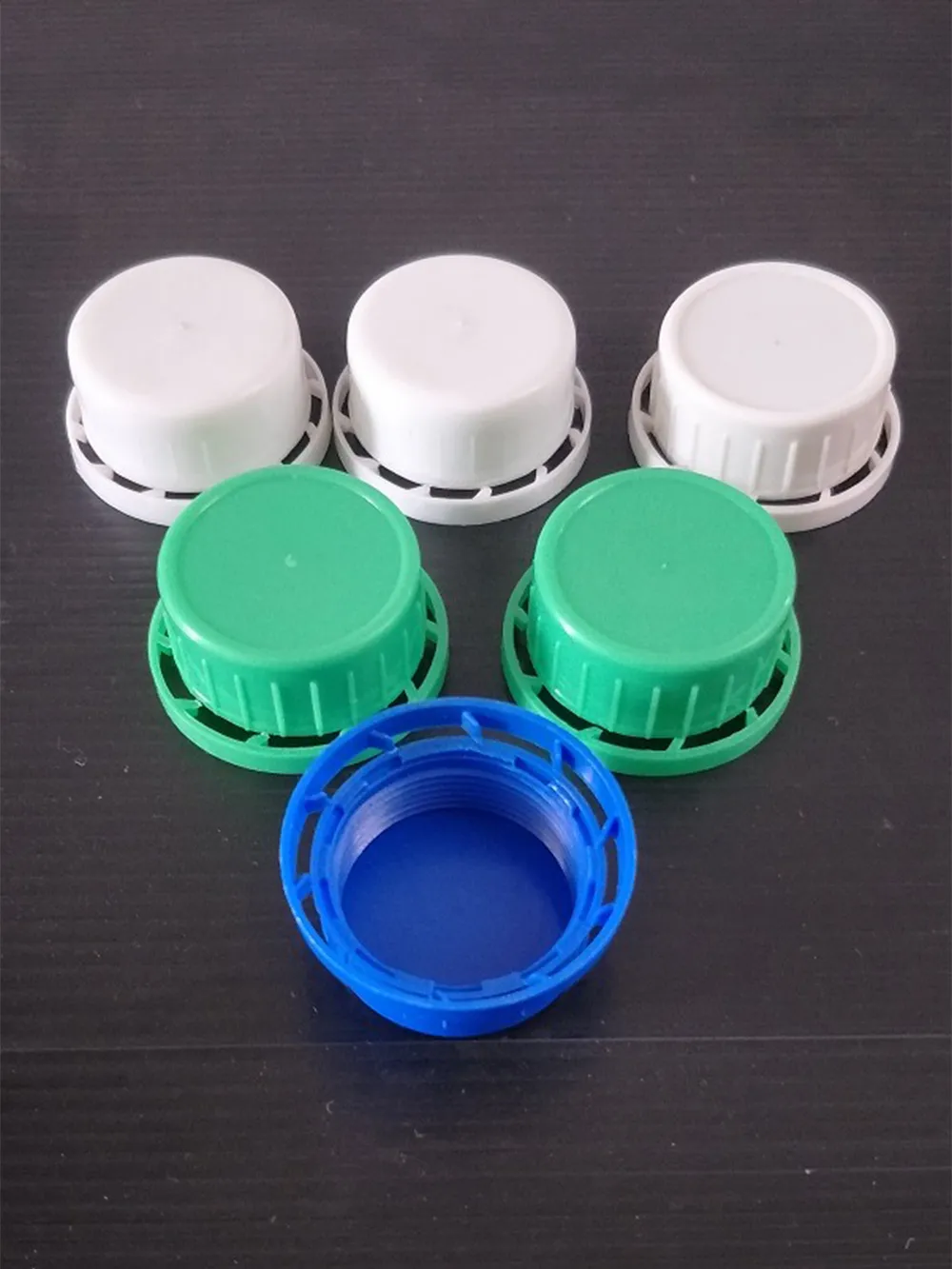 Plastic cap