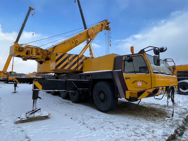 220T ATF220G-5 (2010)