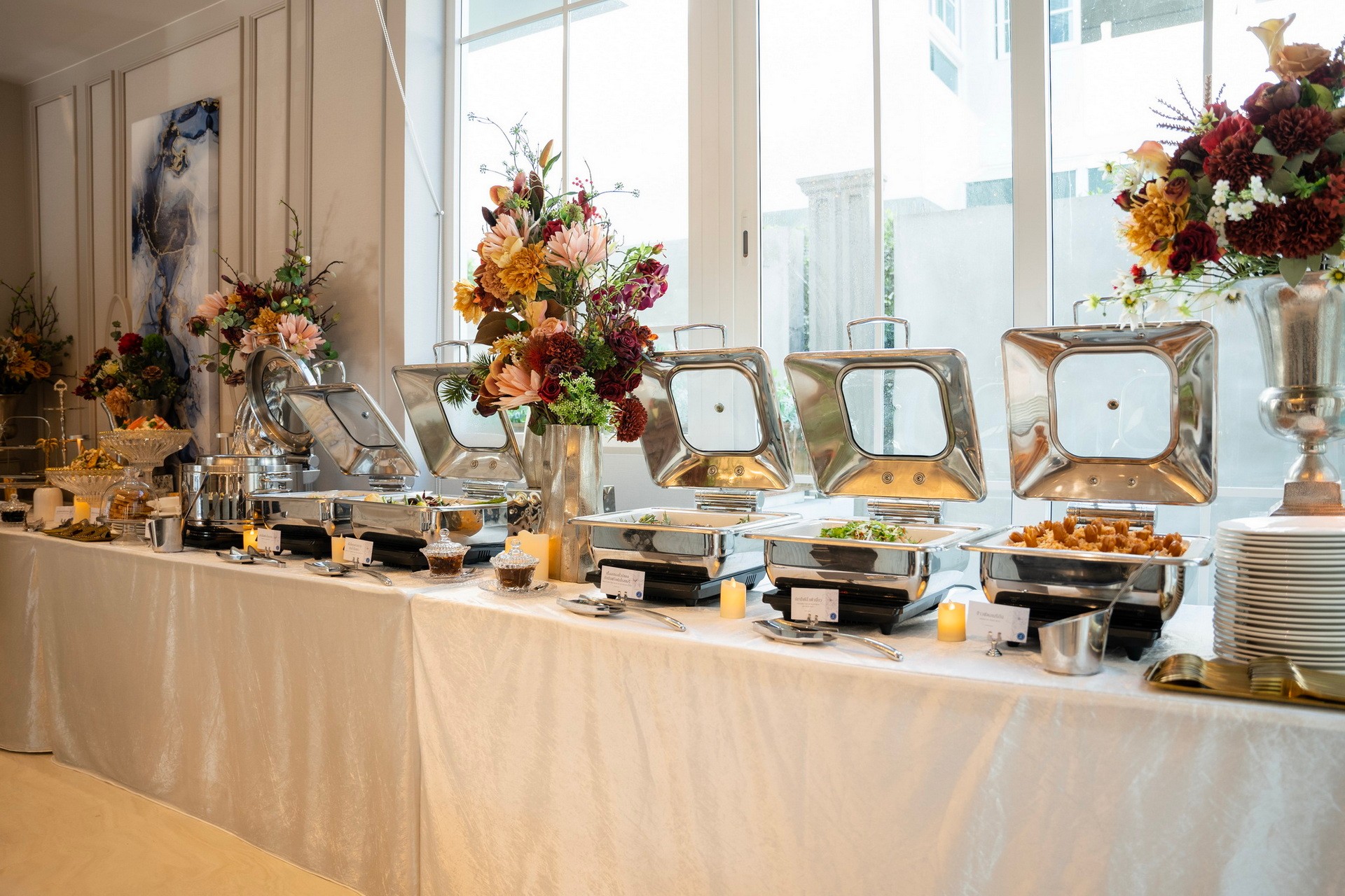 อินเตอร์บุฟเฟ่ต์ (International Buffet)