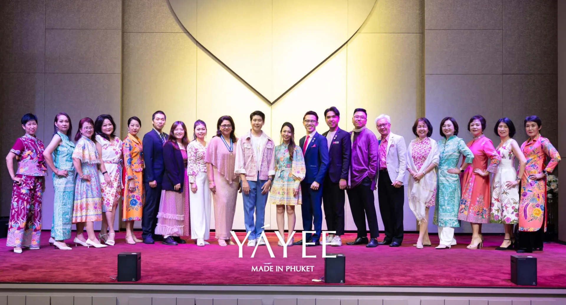 HOME [www.yayeephuket.com]