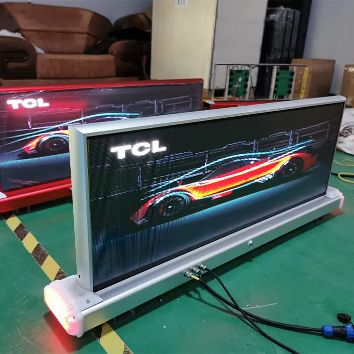 CAR TOP LED DISPLAY FULL COLOR