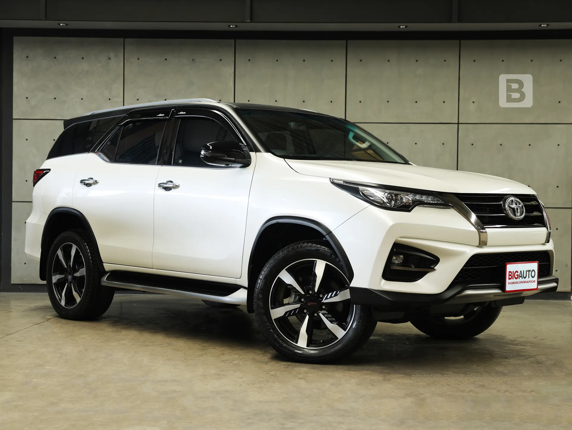 2020 Toyota Fortuner 2.8 (ปี 15-25) TRD Sportivo SUV AT B1022