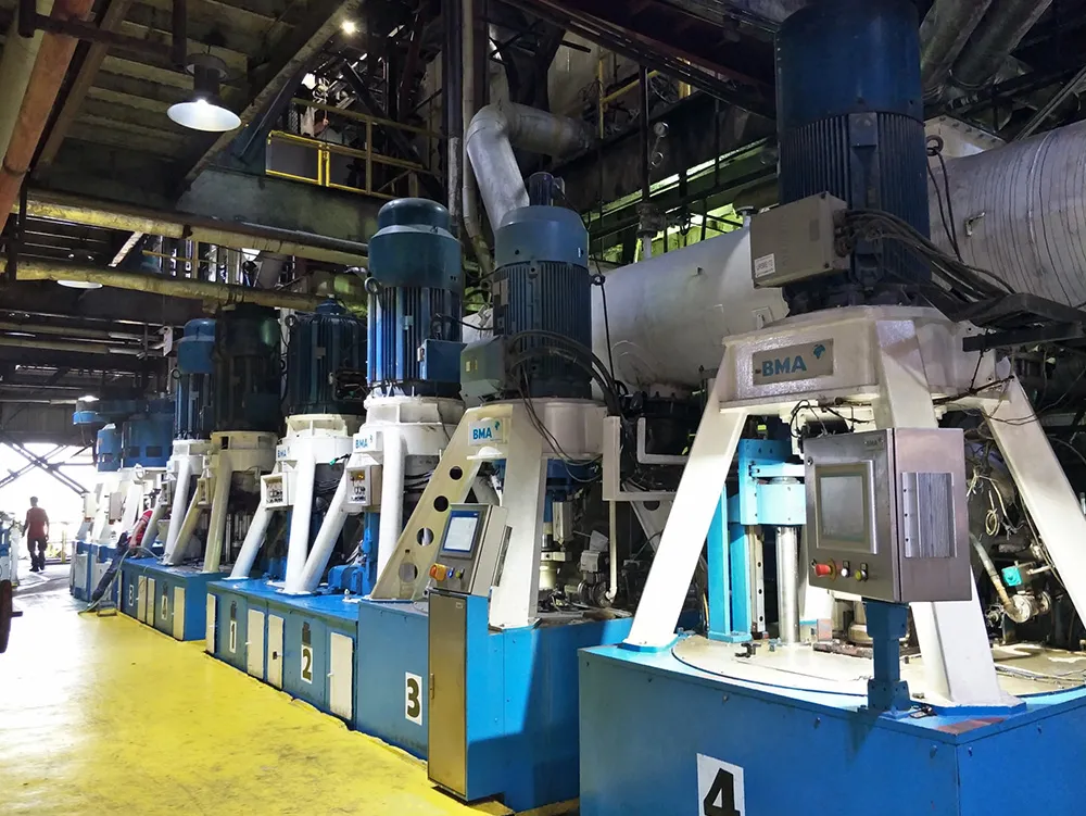 UNIVERSAL ROBINA CORPORATION (URC URSUMCO),PHILIPPINES