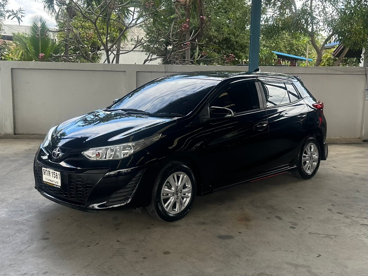 TOYOTA Yaris รุ่น 1.2 E ปี 2019