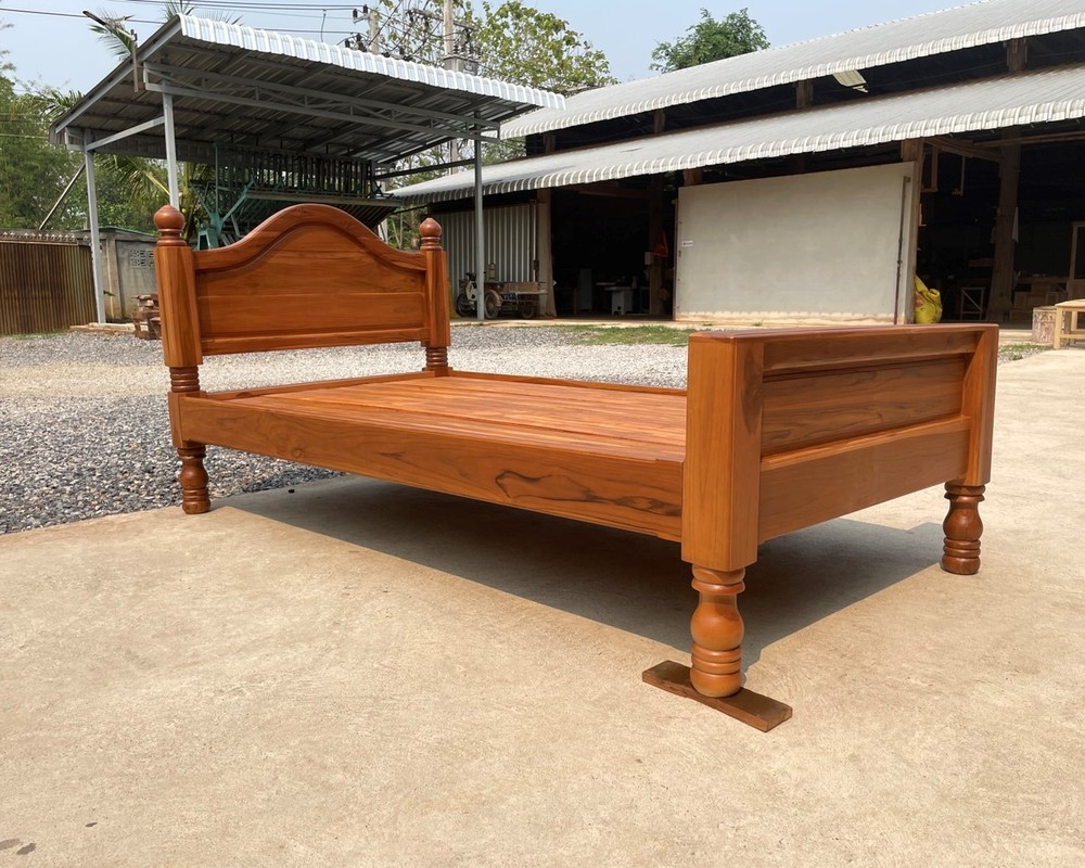 BD122 เตียงหัวโค้งท้ายตรง