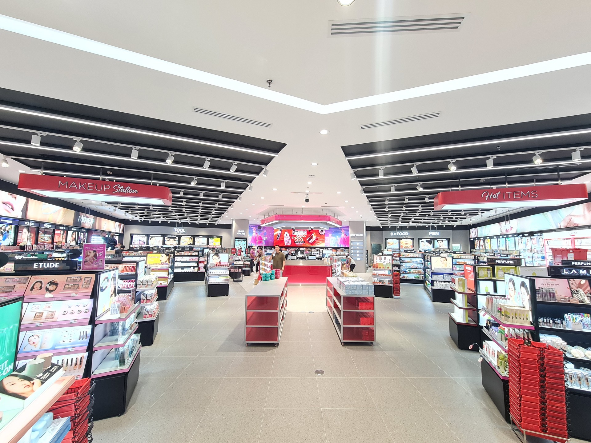 BEAUTRIUM CENTRALลาดพร้าว