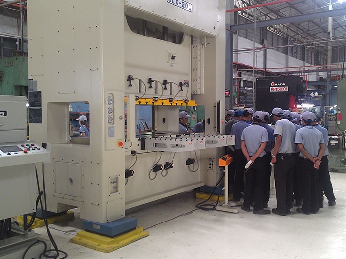 Hand Over & Training