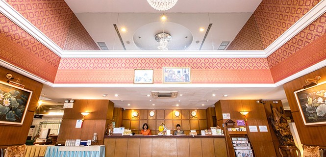 NONTHABURI PALACE HOTEL