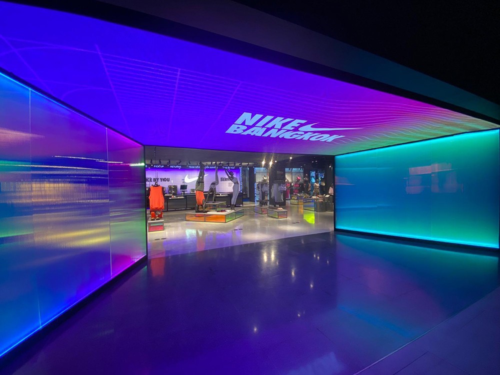 2020 LED Entrance Tunnel Screen P3.5 21Sqm Nike Siam Center