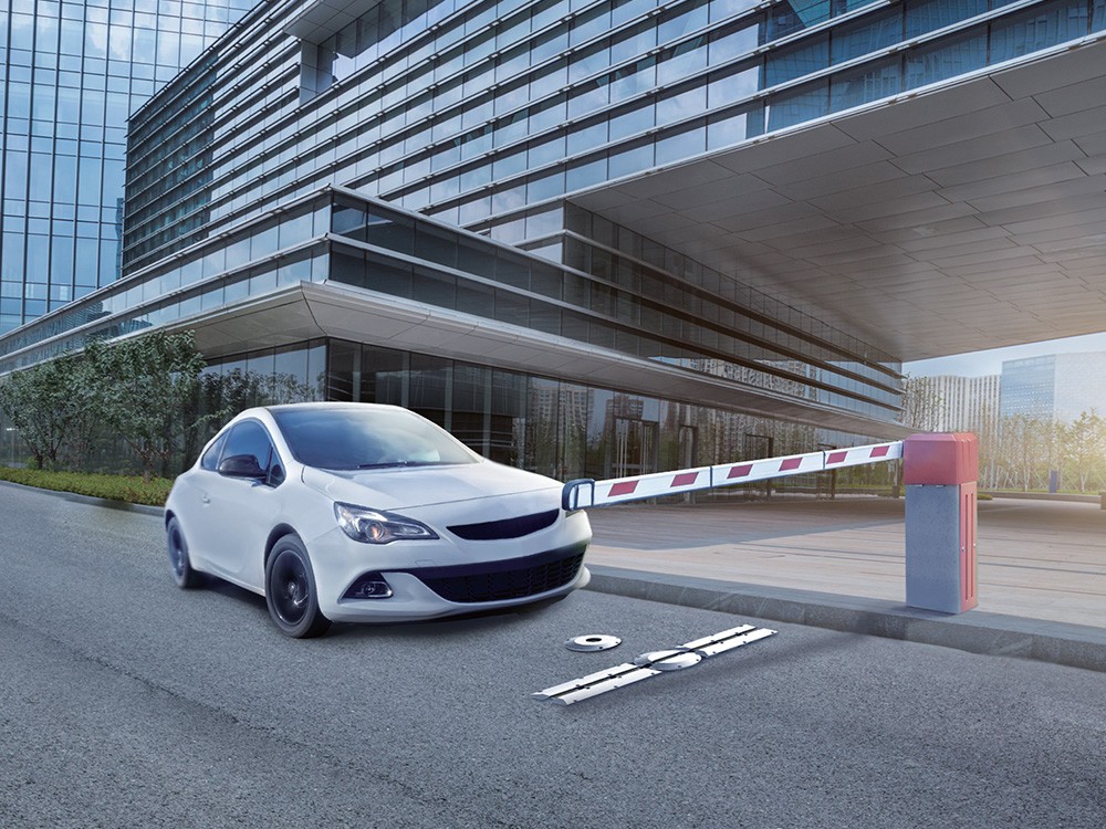 UNDER VEHICLE SCREENING SYSTEM (UVSS)