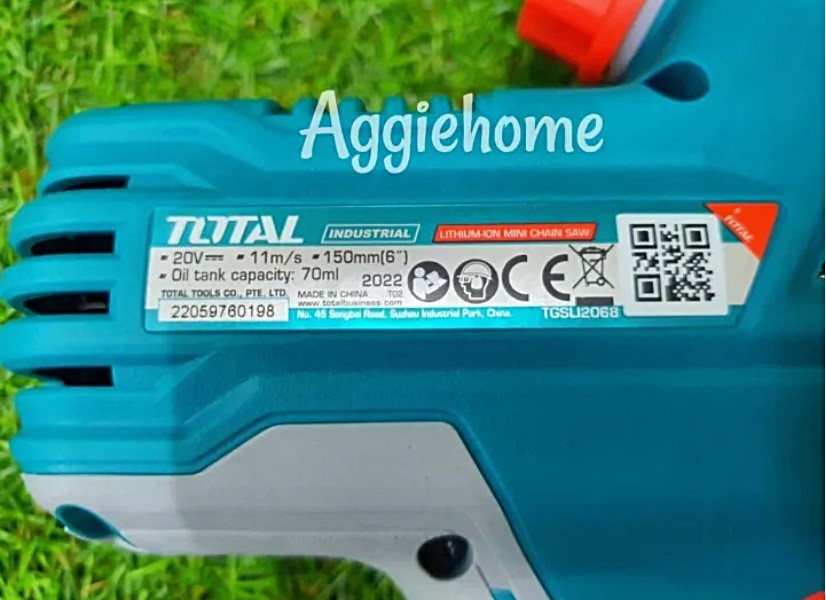 TOTAL เลื่อยโซ่ ไร้สาย รุ่น TGSLI2068 20V (แบต 2แอมป์ แท่นชาร์จ)