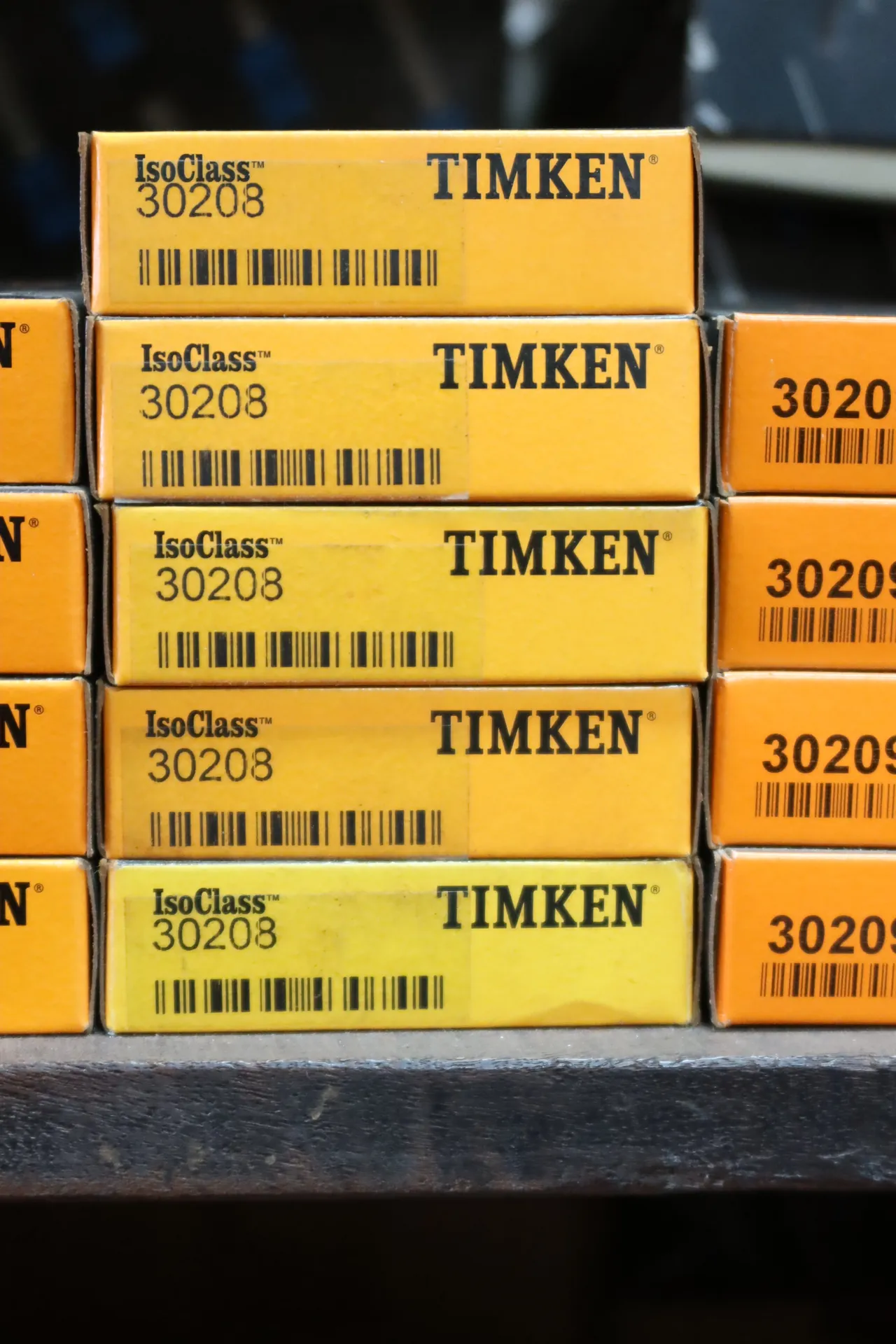 ลูกปืน TIMKEN 30208