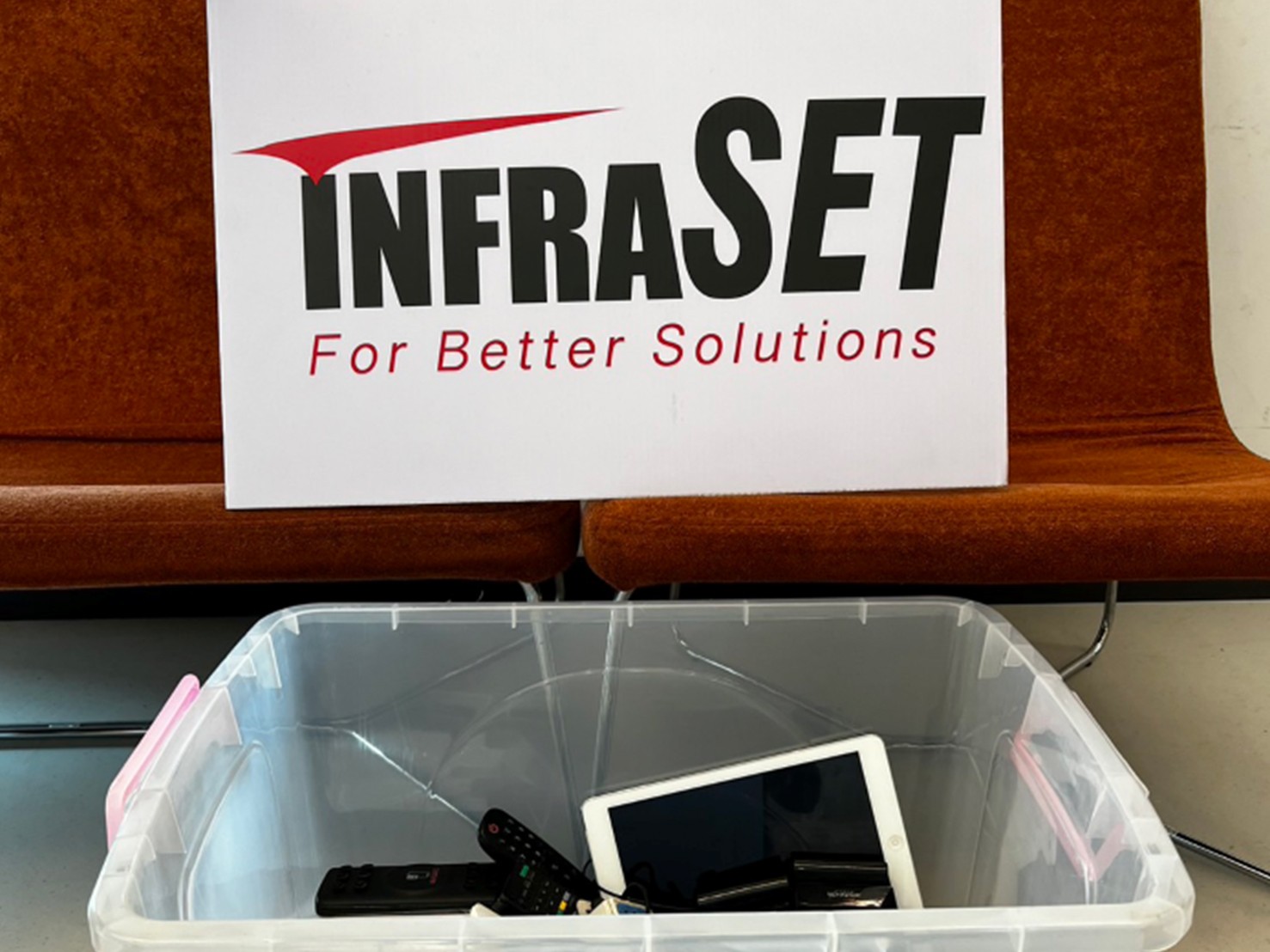 INSET ร่วมใจลดโลกร้อน บริจาคขยะอิเล็กทรอนิกส์