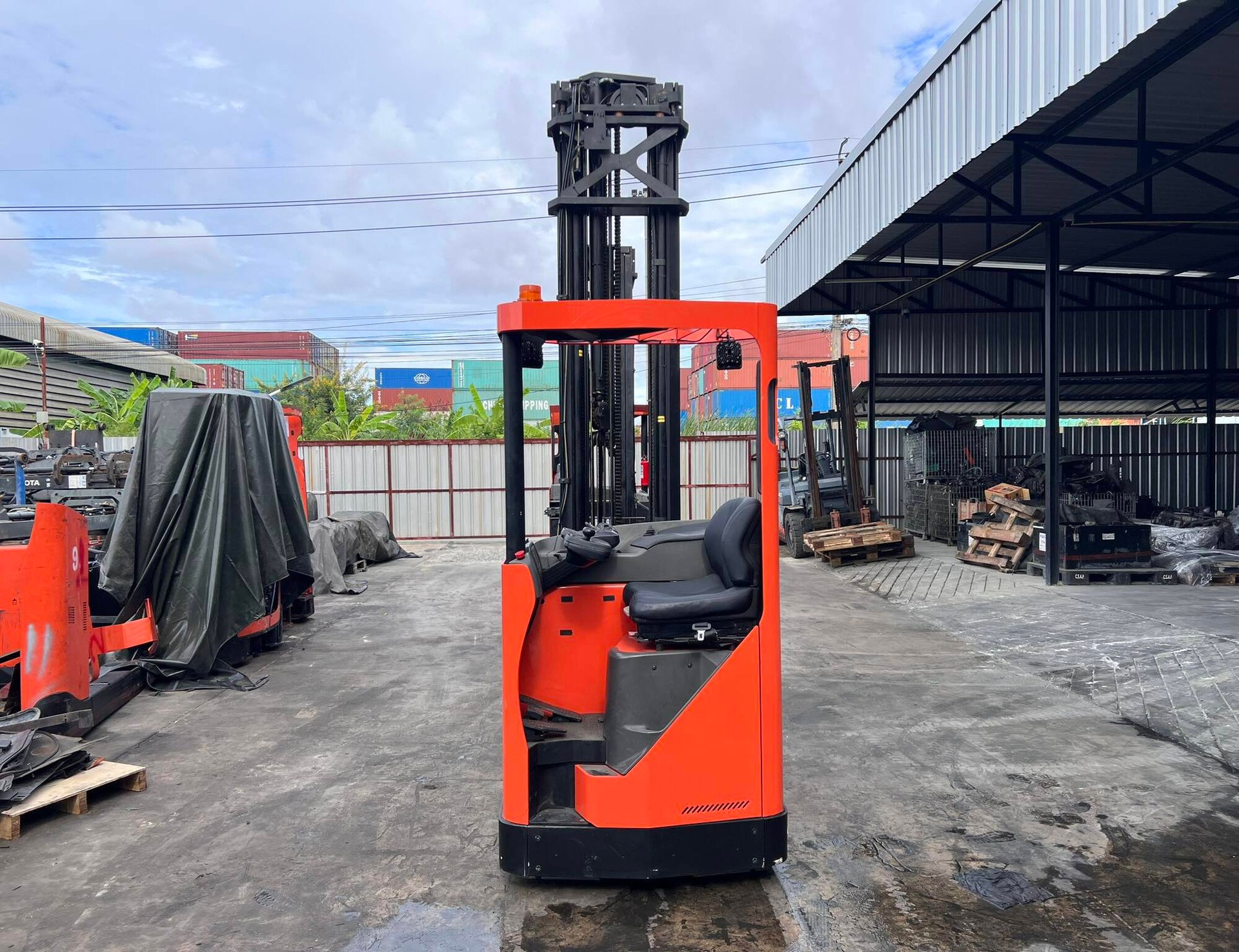 EP THAI by World Electric Forklift
