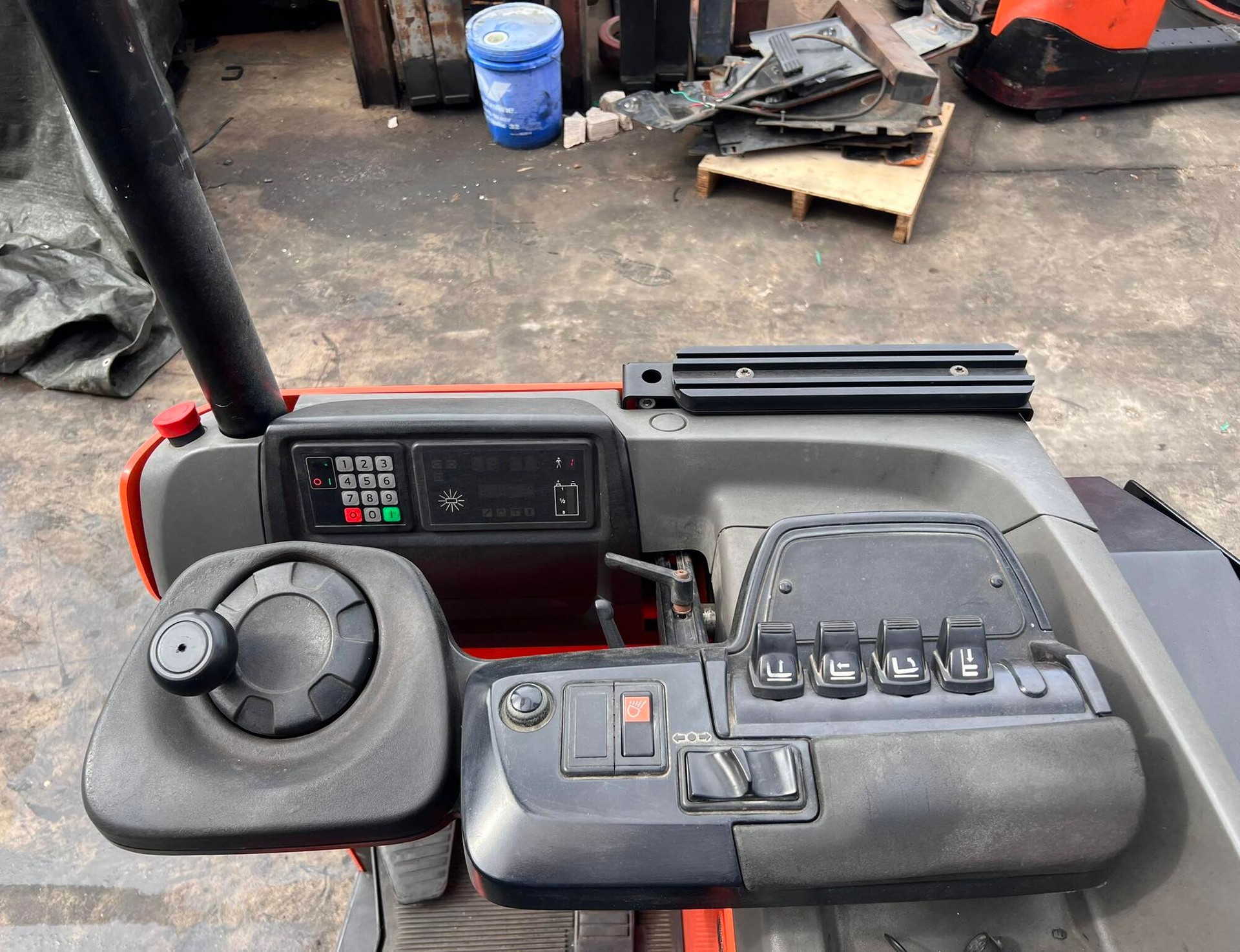 EP THAI by World Electric Forklift