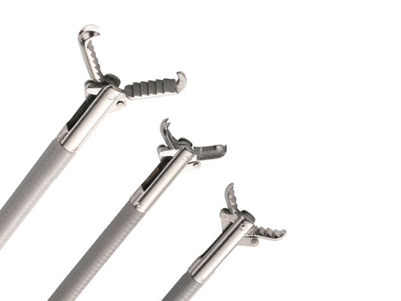 Single Use Grasping Forceps